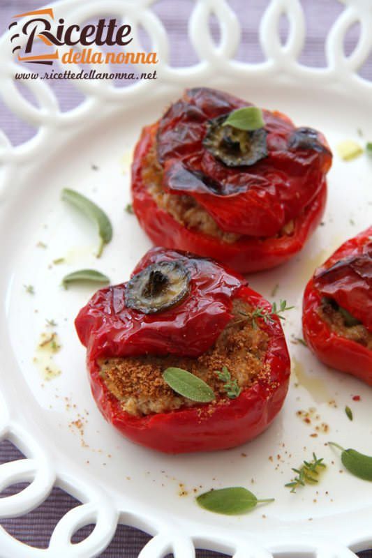 Ricetta Peperoni ripieni di tonno | Ricette della Nonna