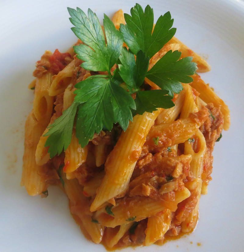 Penne tonno e Pachino | Ricette della Nonna
