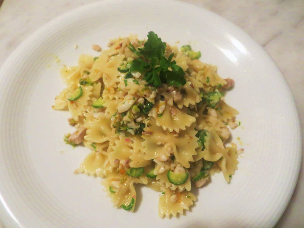 Farfalle con triglie e zucchine | Ricette della Nonna