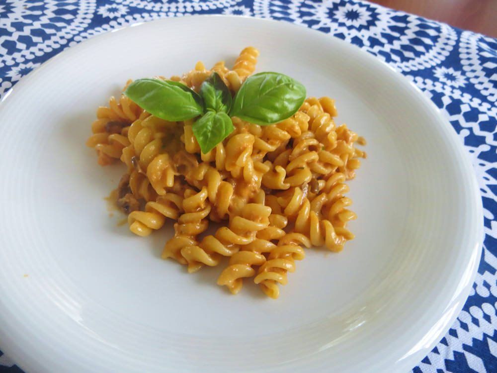 Fusilli capricciosi al tonno | Ricette della Nonna