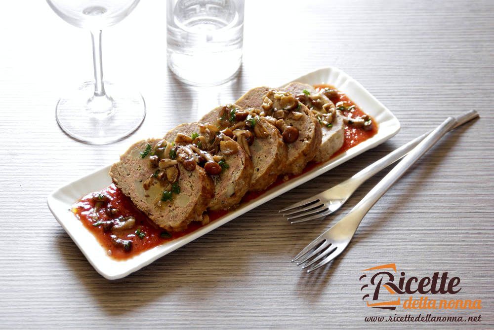 Polpettone con salsa rossa ai funghi e semi di girasole | Ricette della ...