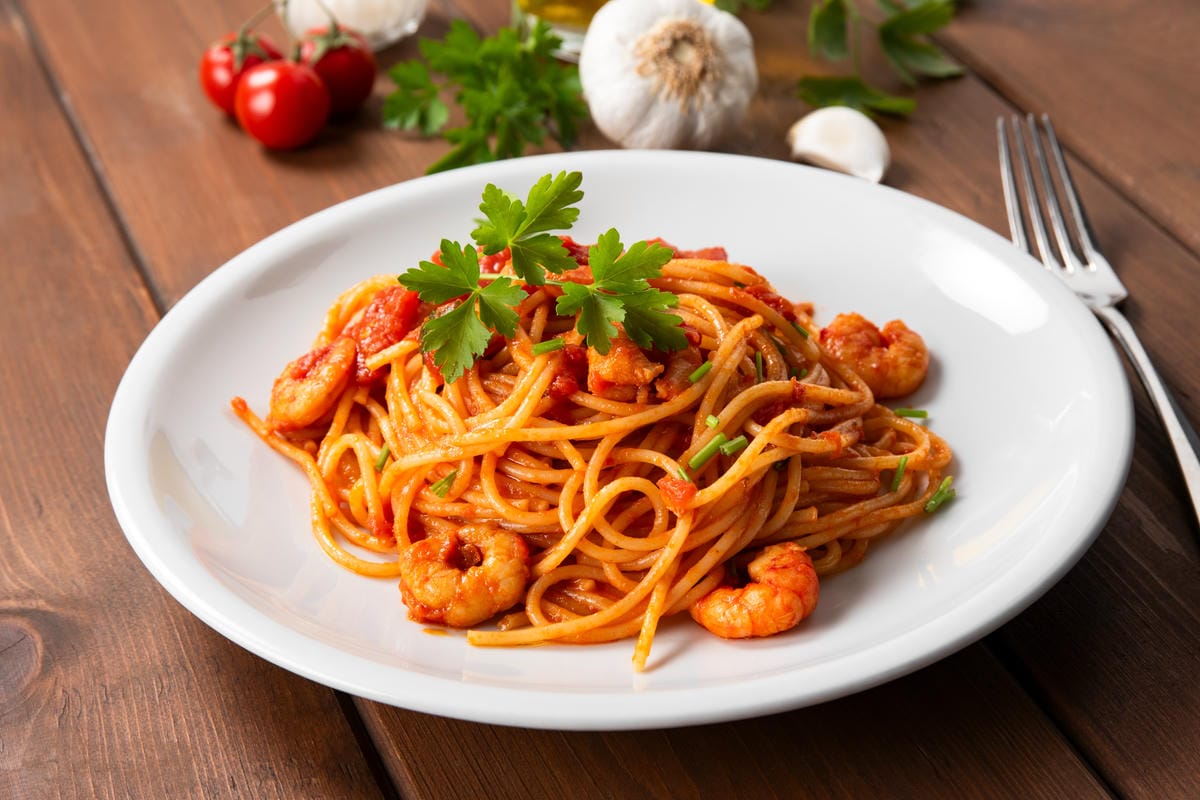 Spaghetti al ragù di gamberi | Ricette della Nonna